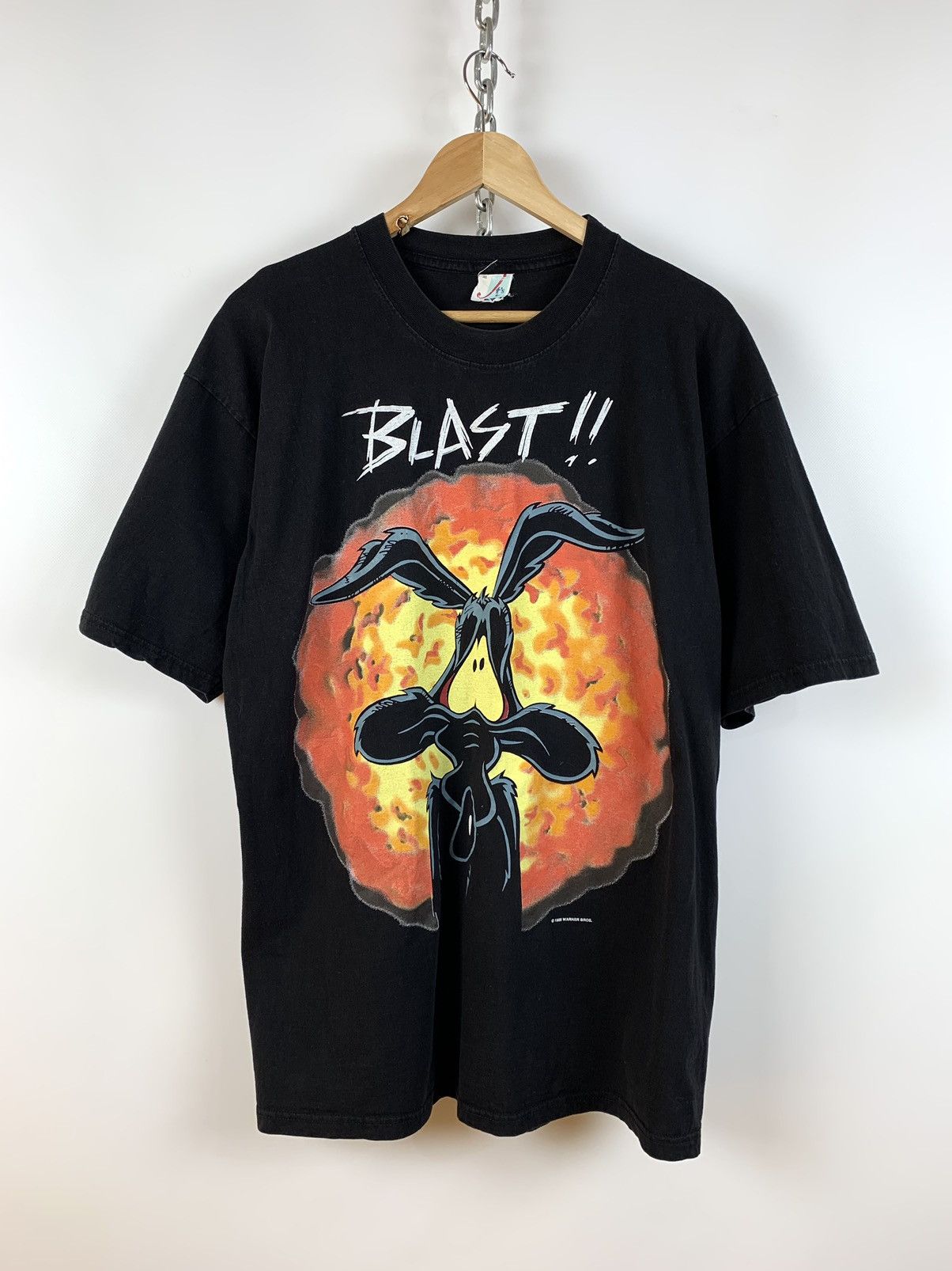 Vintage 95 Vintage Warner Bros Wile E. Coyote Blast Loney Tunes Tee ...