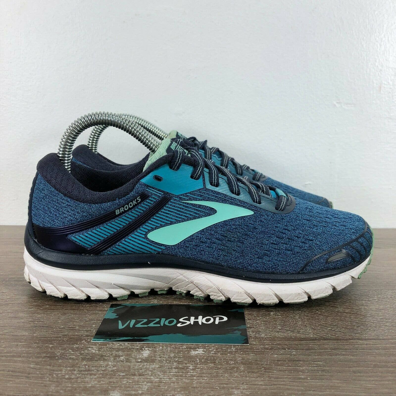 Brooks Brooks AdrenalineGTS 18 Navy Blue Trail Running Women's 7 B ...
