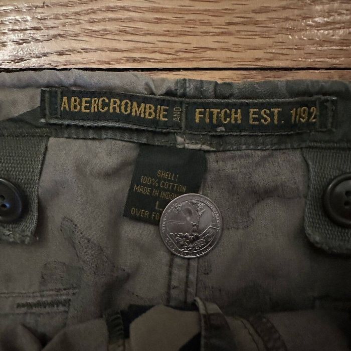 Vintage Vintage Y2K Abercrombie & Fitch Camo Cargo Parachute Pants | Grailed