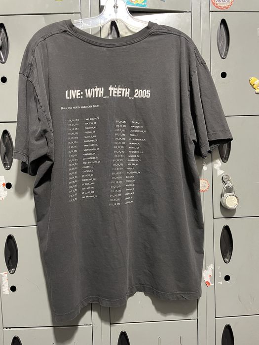 Vintage NIN with teeth 2005 tour Merch Nine Inch Nails box logo | Grailed