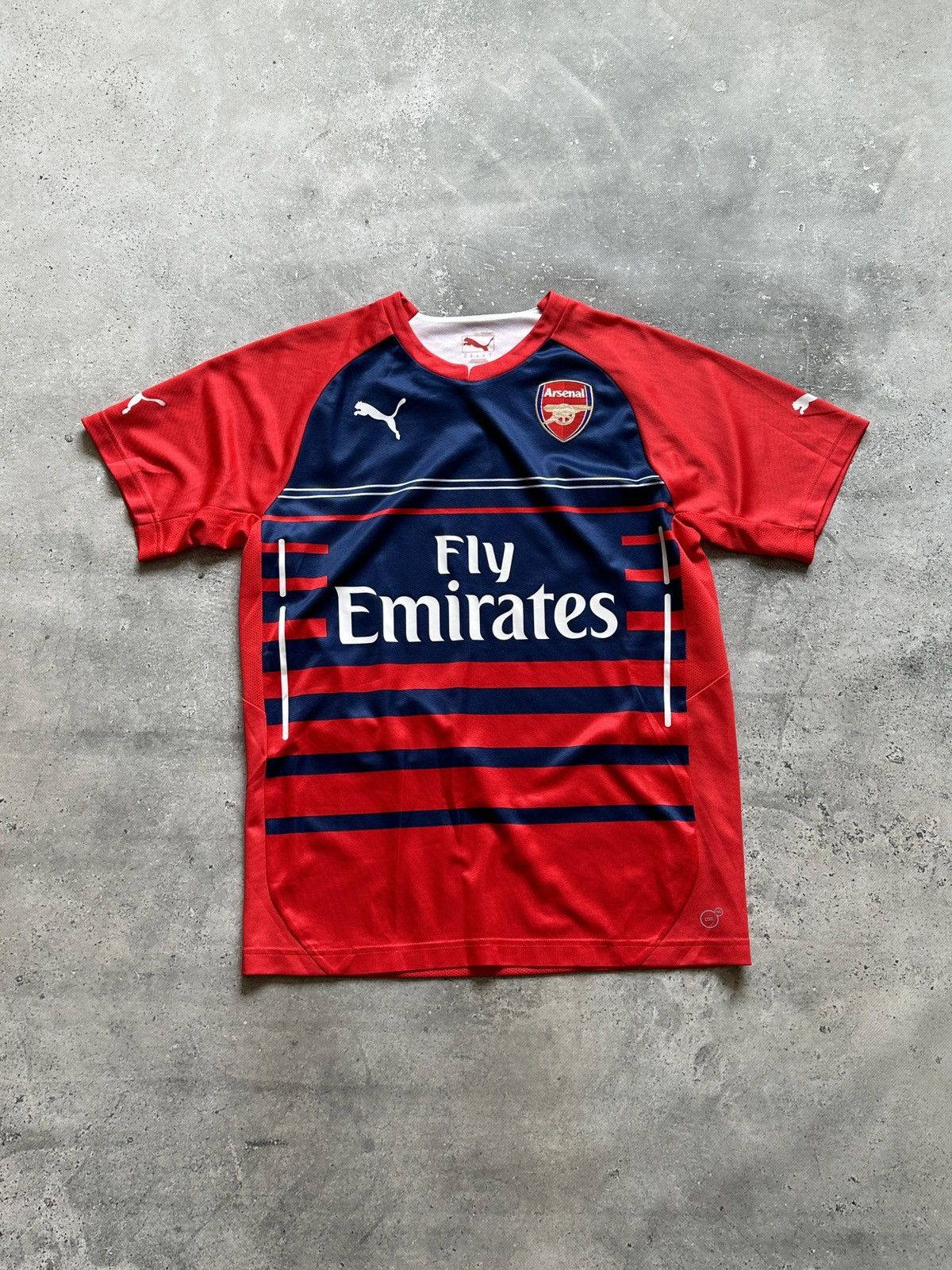 Puma ARSENAL 2014 2015 HOME FOOTBALL TEE SHIRT | Grailed