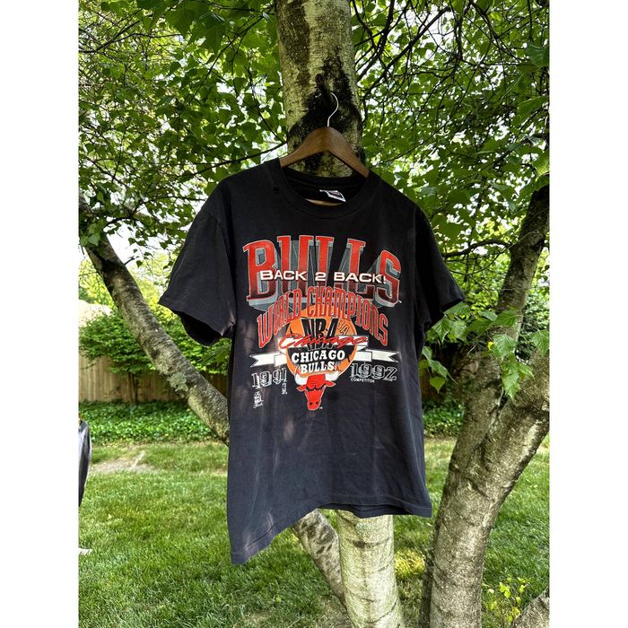 Tultex Vintage Chicago Bulls 91-92 champion T-shirt size large | Grailed