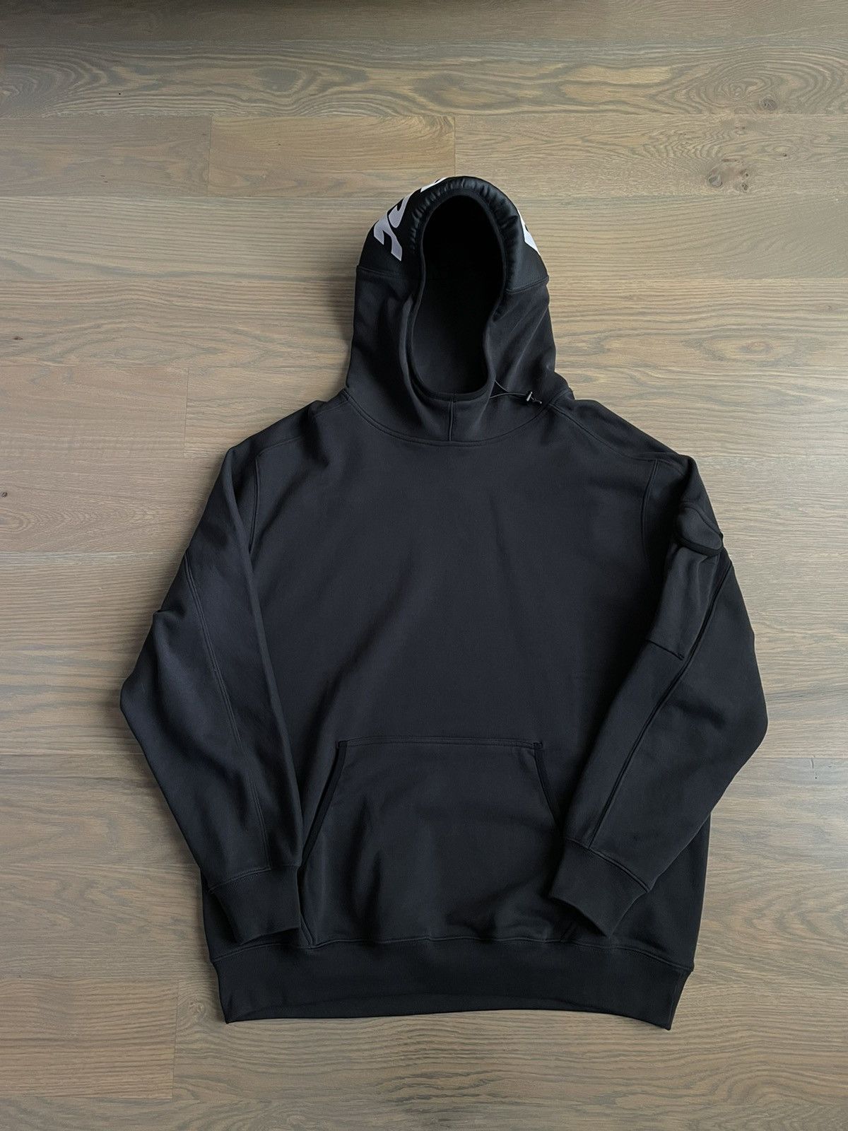 Palace Palace Giant Woven Label Hood | Grailed