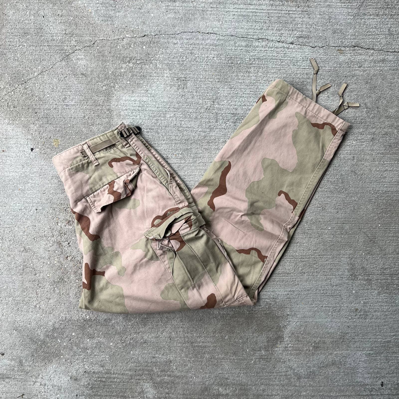 Vintage Vintage desert Camo pants | Grailed