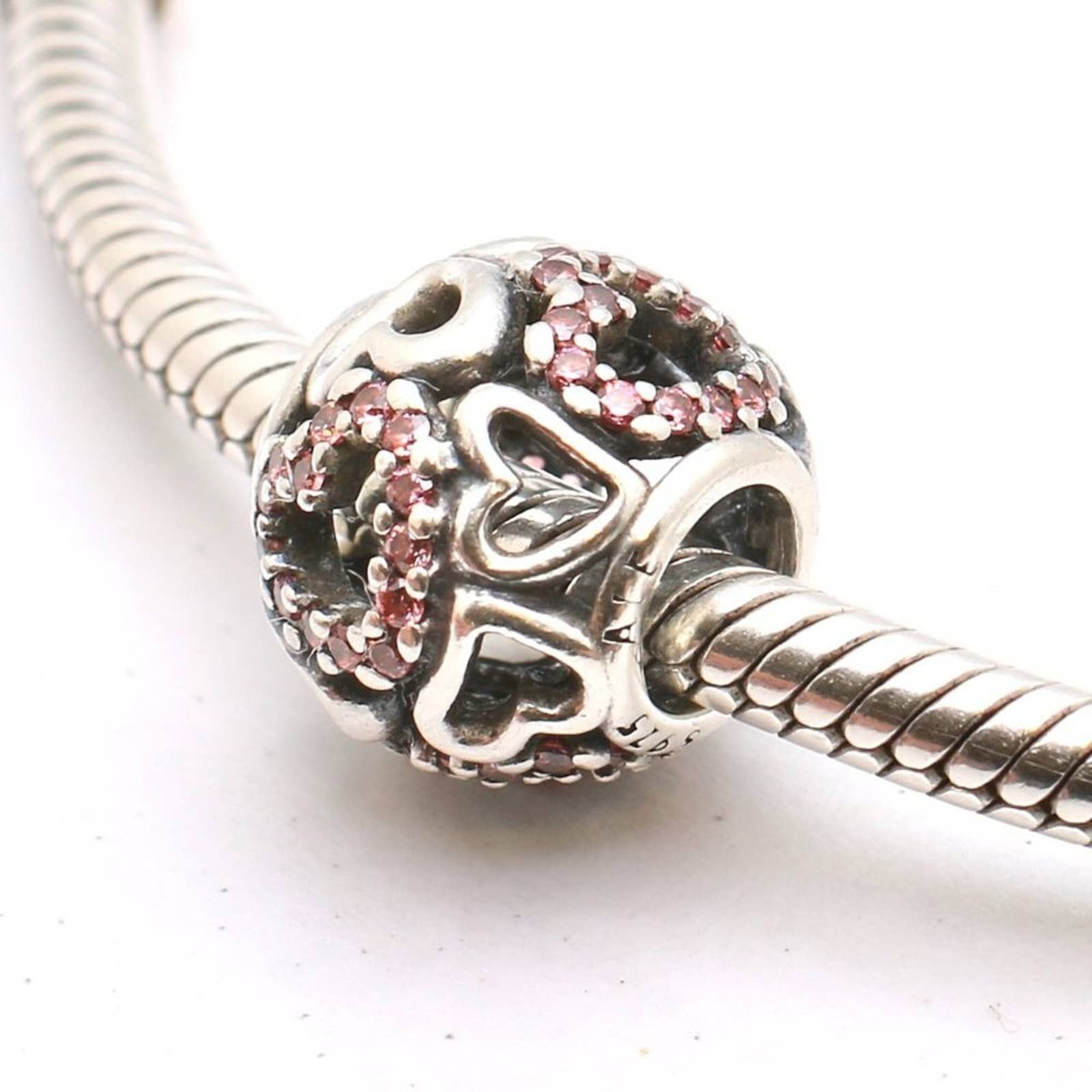 Sterling Silver Authentic PANDORA Falling in Love Charm | Grailed