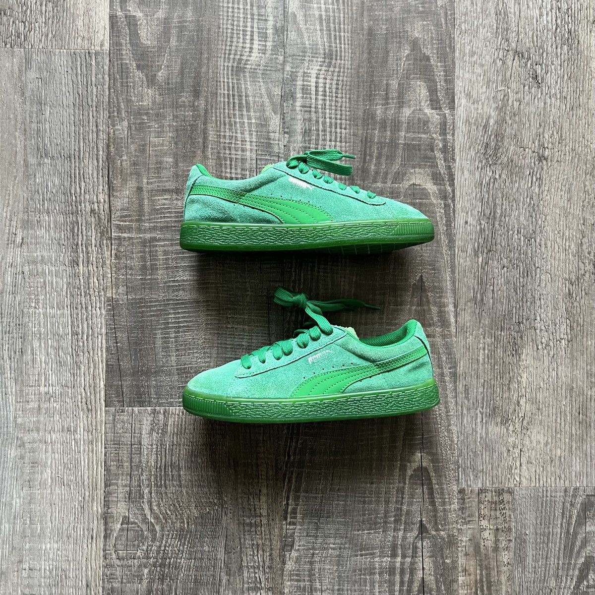 Puma × Vintage puma • suede classic "electric green" (4.5Y) | Grailed