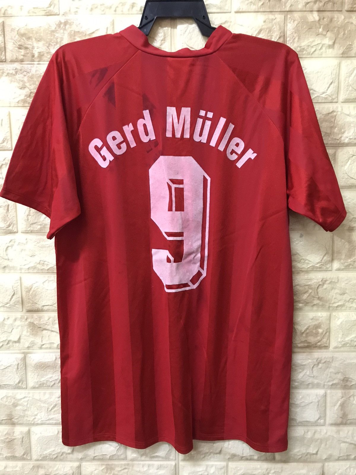 Vintage Rare Signed Gerd Muller Bayern Munchen Jersey | Grailed