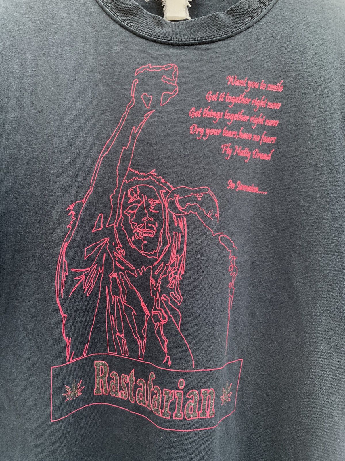 Vintage Vintage Bob Marley Rastafarian Chronic Leaf Weed Rasta Tee ...