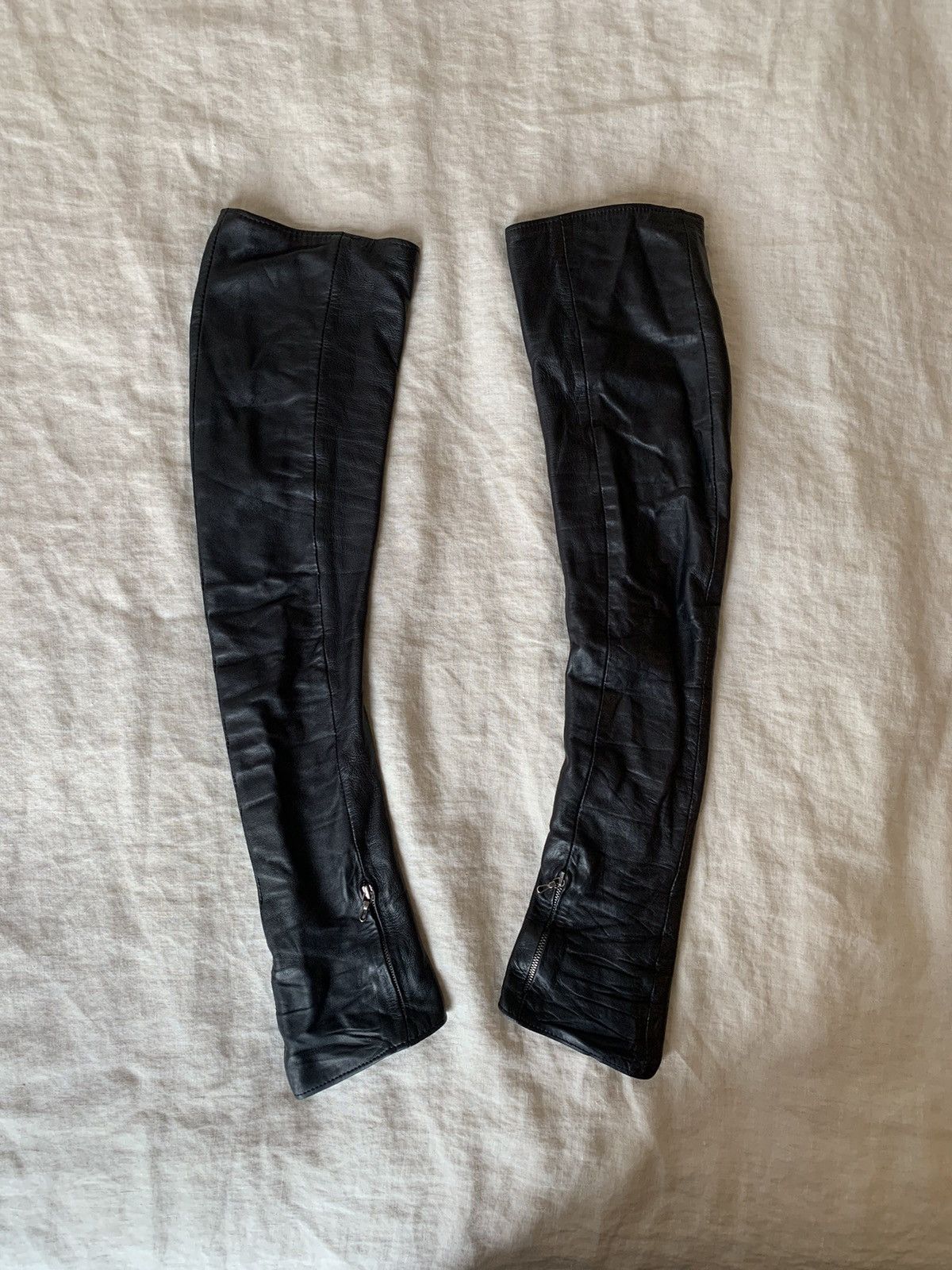 Julius RARE Lamb Leather Full Arm Glove (2010) | Grailed