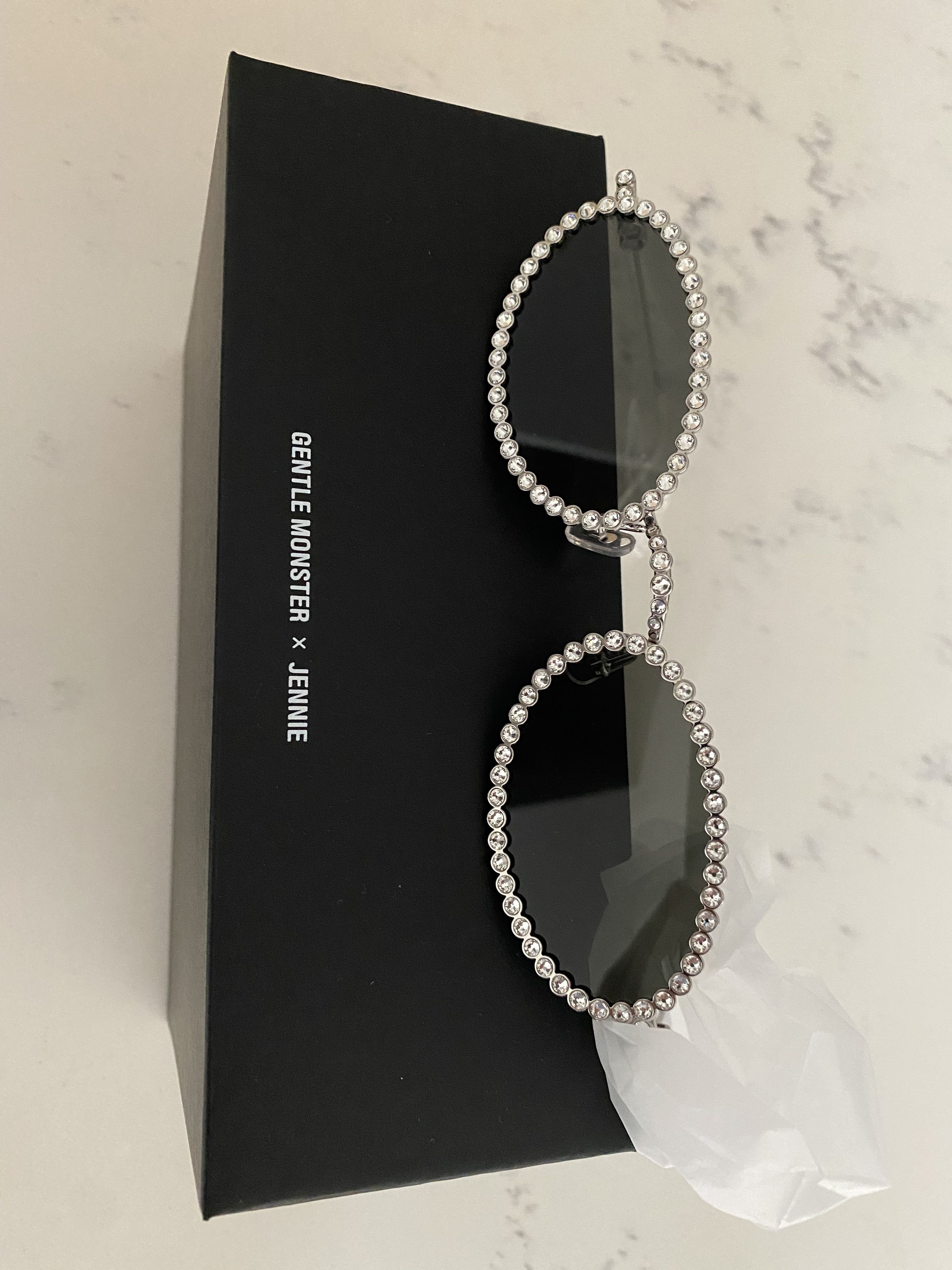 Gentle Monster Signed Limited Edition Lesyeuxdenini Jennie x GM 1/10 ...