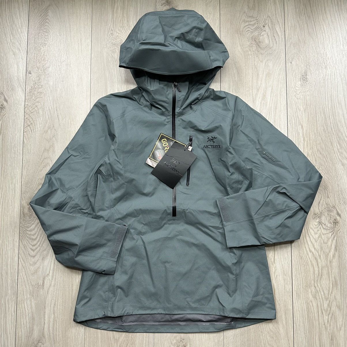 Arc'Teryx Arcteryx Alpha SL Anorak Women’s Large | Grailed