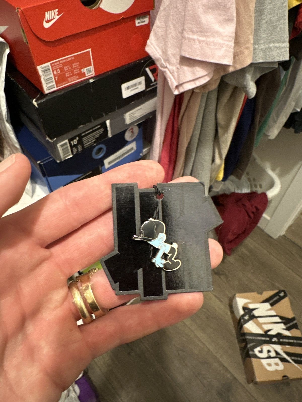 Hat Club × Undefeated Undefeated Smurf hat pin | Grailed