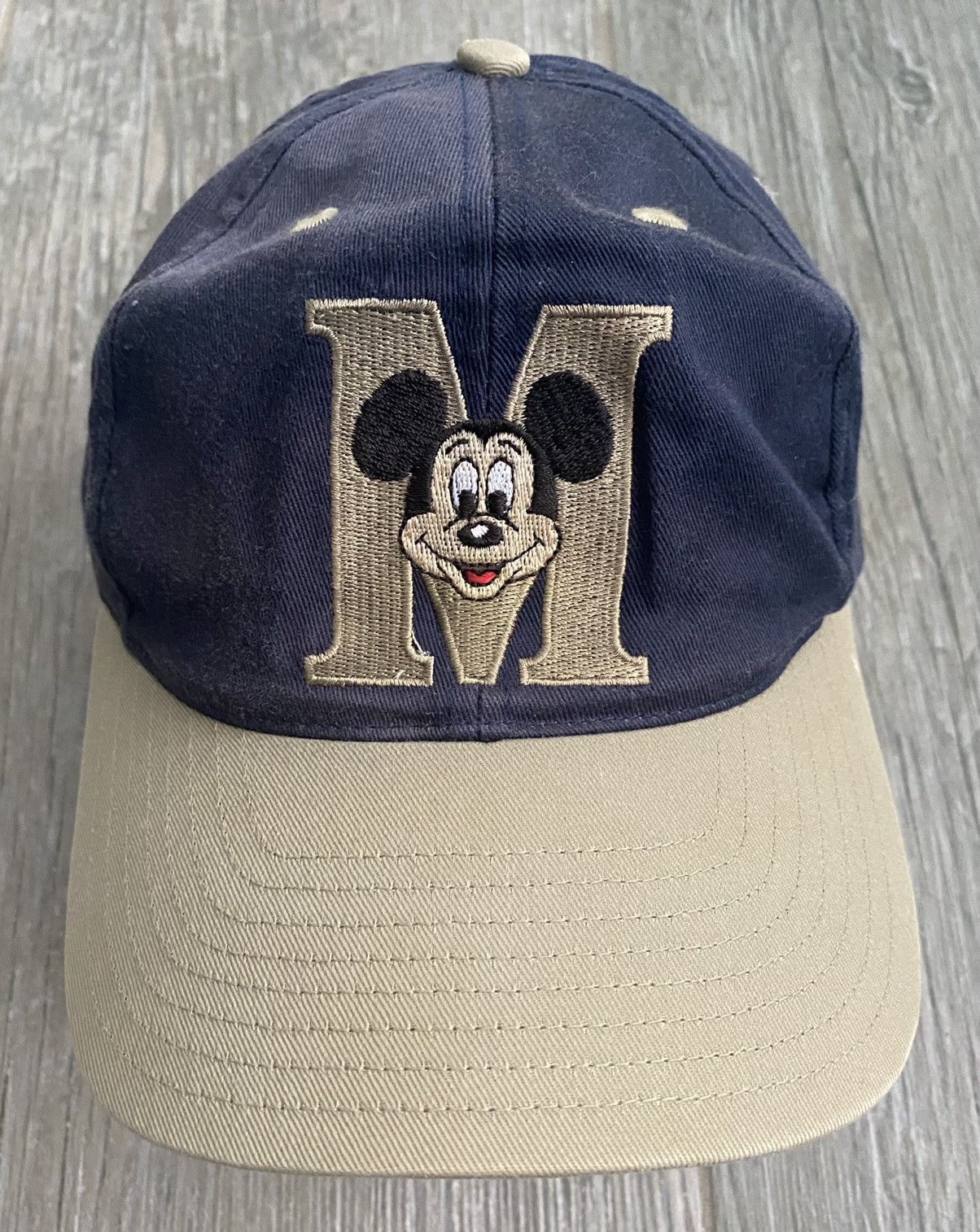 Disney × Mickey Mouse × Vintage 1990s Mickey Mouse Embroidered Disney ...