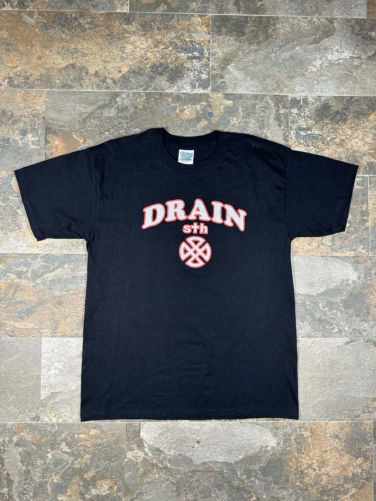 Band Tees × Vintage 1999 Vintage Drain Sth Freaks Of Nature Band Tee ...