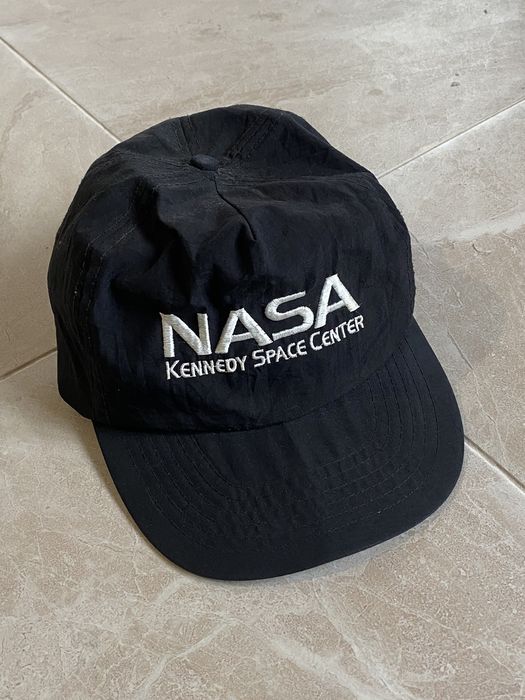 Vintage Vintage 90s NASA Space Center cap | Grailed