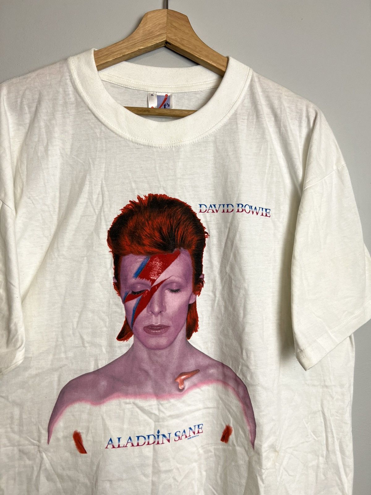 Band Tees × Vintage Rare Vintage David Bowie Aladdin Sane 1998 T-Shirt ...