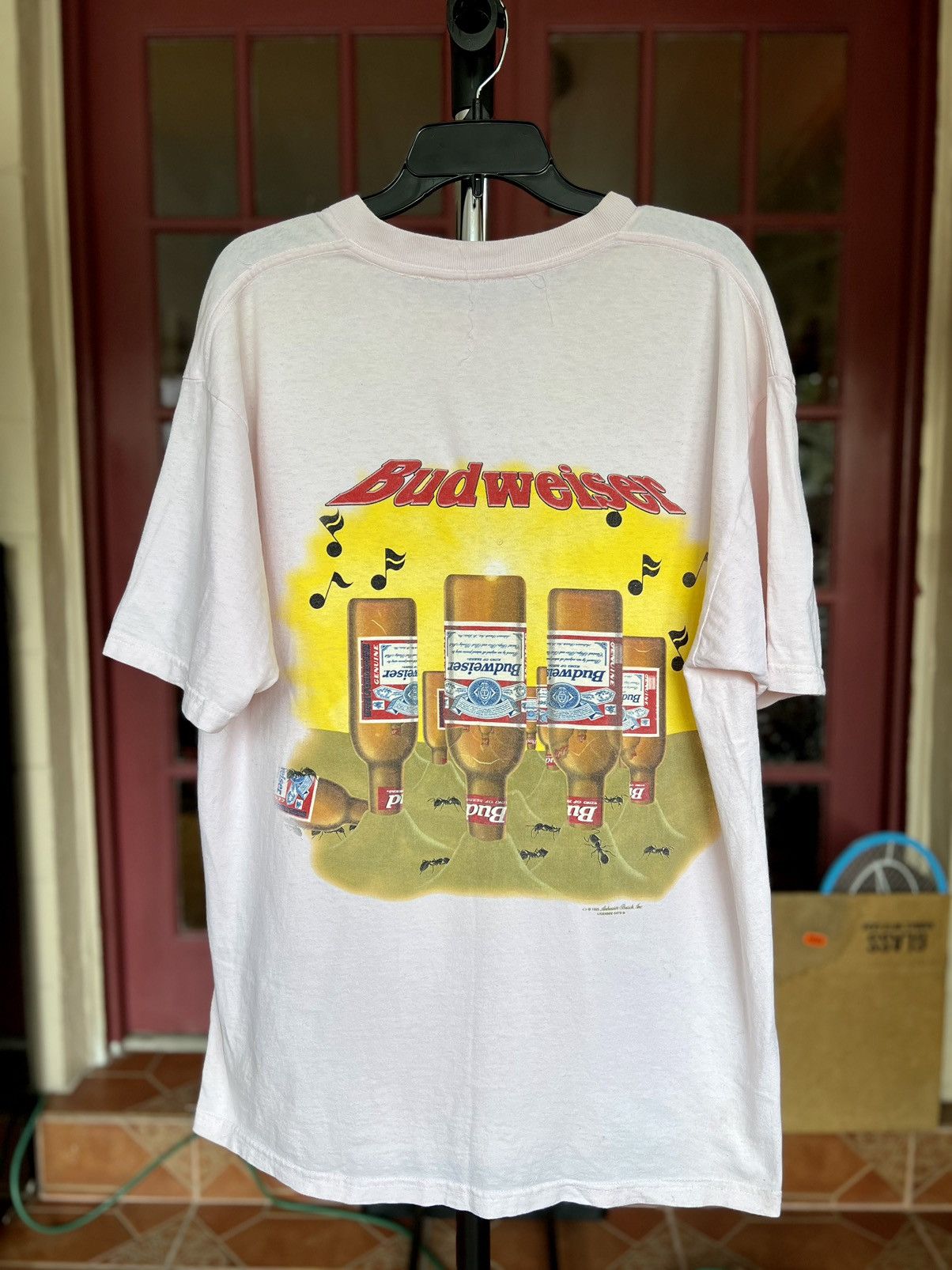 Vintage Vintage 1995 Budweiser Ant hill graphic tee | Grailed