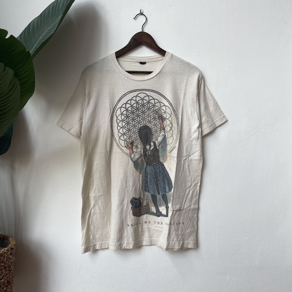 Band Tees × Rock Band × Tour Tee Vintage BMTH Bring Me The Horizon Tee ...