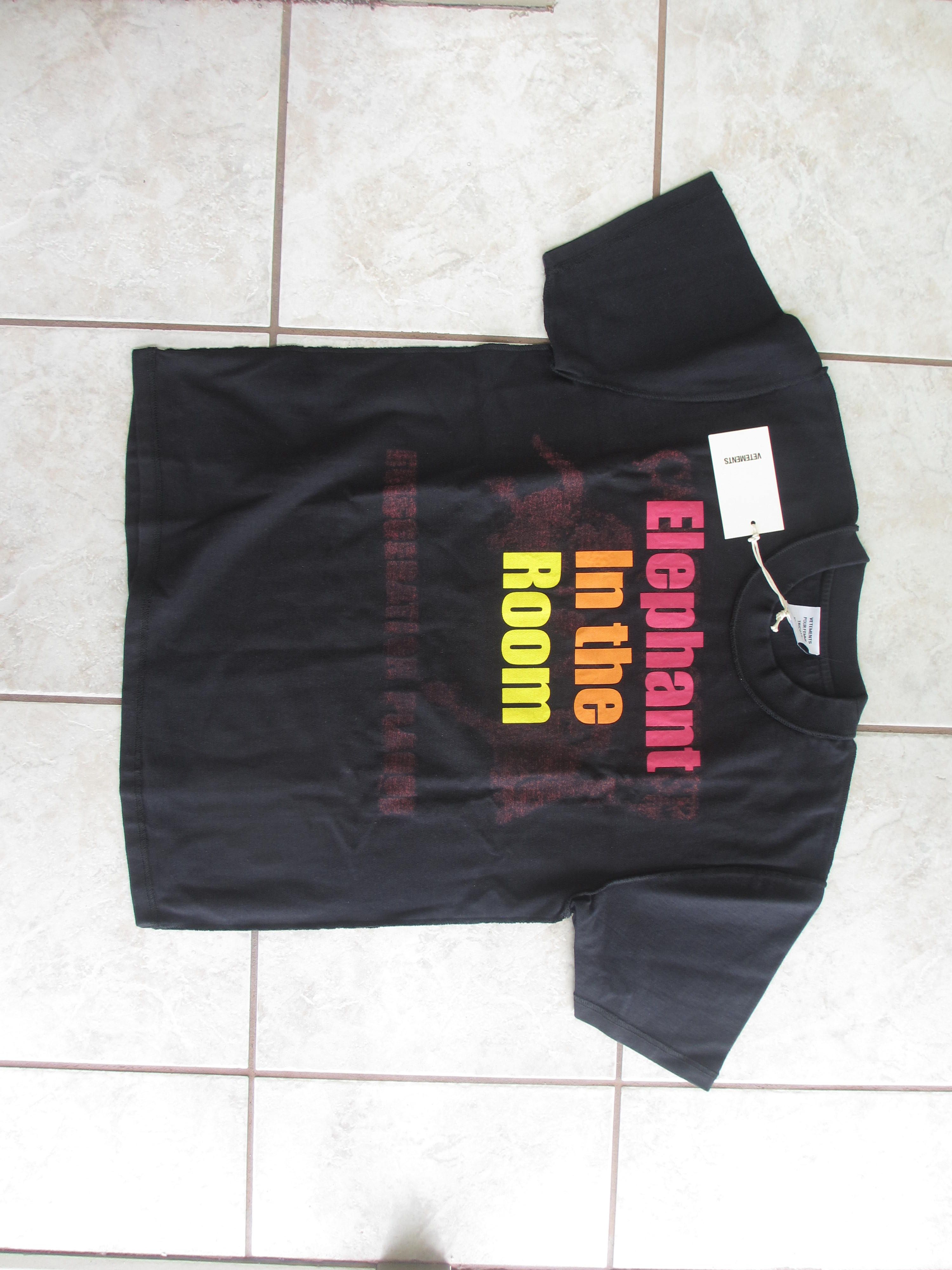 Vetements Vetements “Elephant In The Room” Tee T-shirt | Grailed