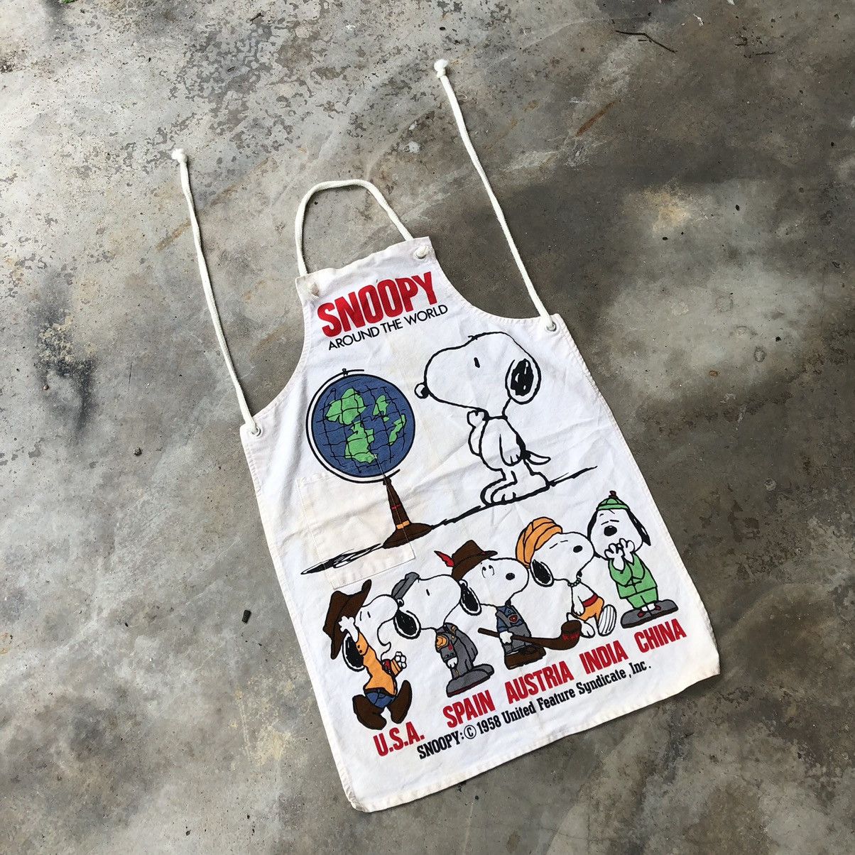 Vintage Rare Vintage 90s Snoopy Big Print Home Made Kitchen Apron | Grailed