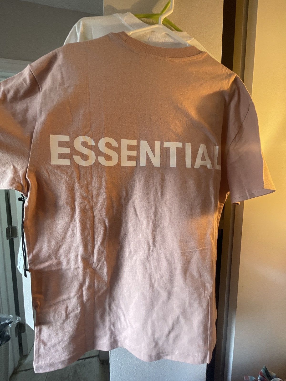 Essentials Fear of god essential 3 m logo tee | Grailed