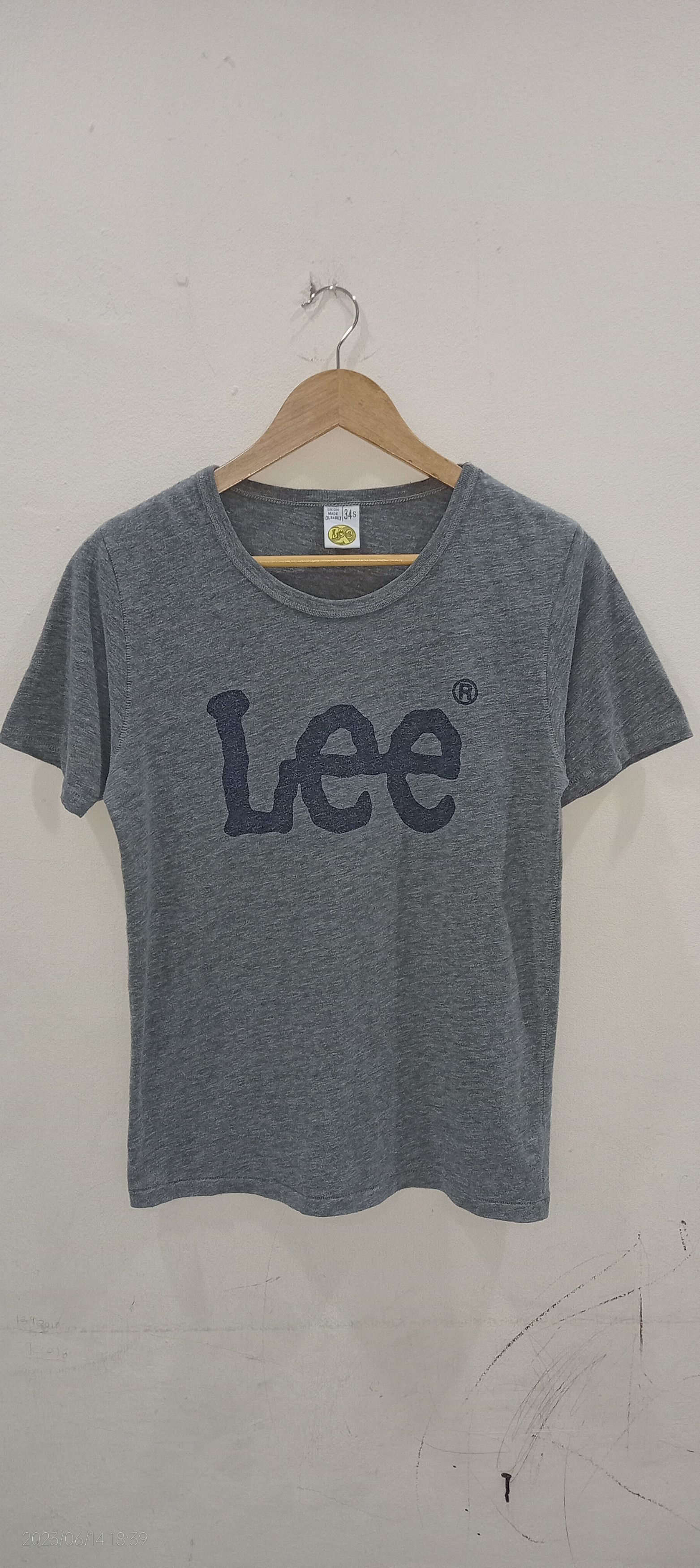 Lee × Streetwear 🔥Vintage Single Stitch Lee Big Logo Tee | Grailed