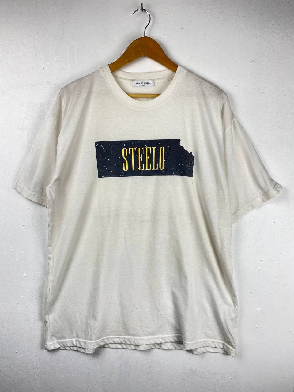Japanese Brand × Moussy Vintage Rare Azul By Moussy Steelo Bar T-shirt ...