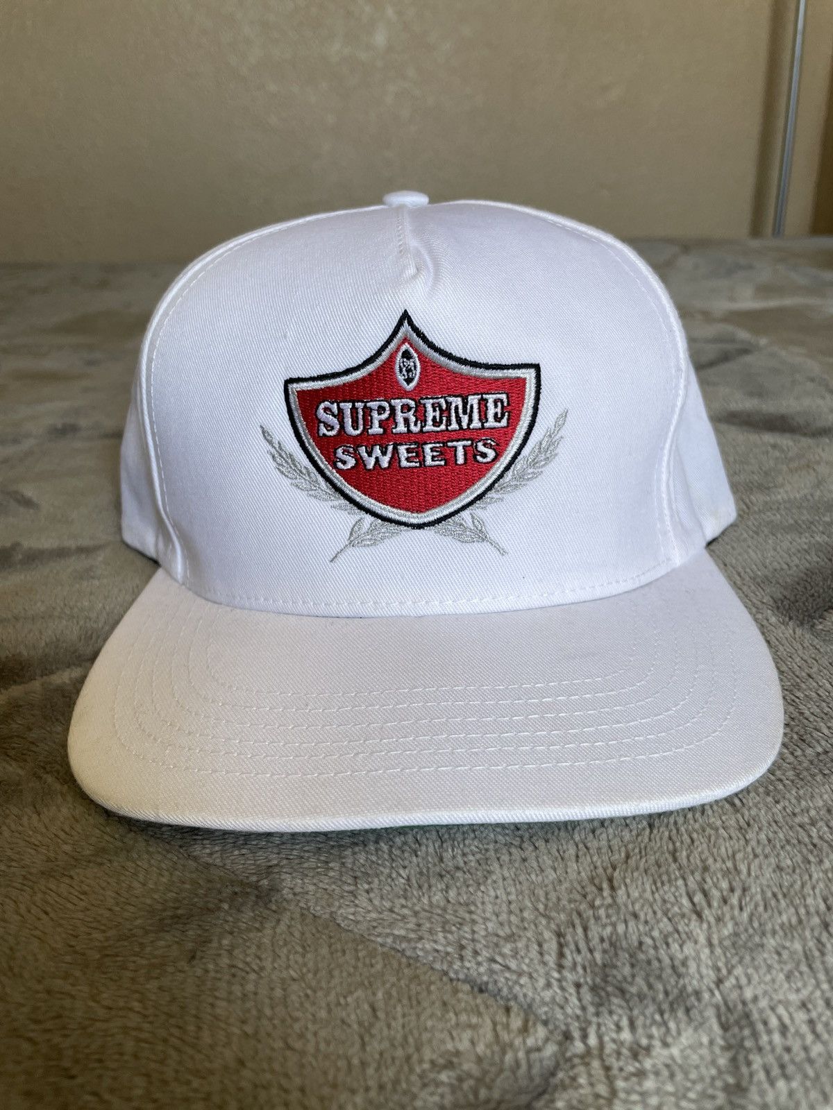 Supreme Supreme Twist Up Swisher Sweets Logo Snapback Hat | Grailed