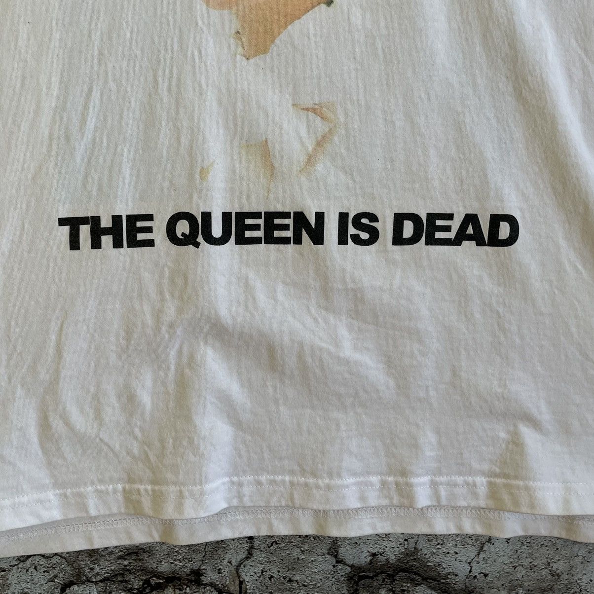 Vintage Vintage Idles T-shirts The Queen Is Dead Logo 99s Rock Y2K ...
