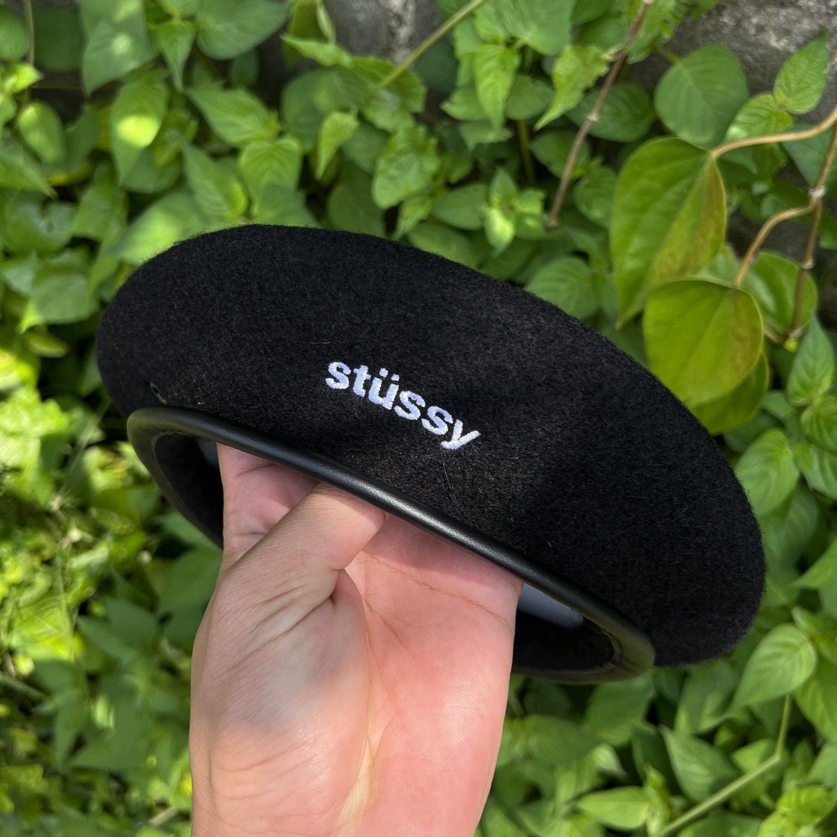 Vintage RARE CLASSIC Y2K MILITARY BERET HAT 2018AW | Grailed