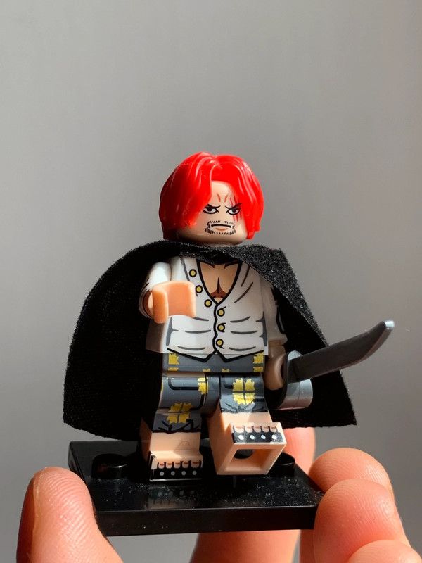 Anima × Custom × Lego One Piece Shanks Anime Minifigure Custom Lego ...