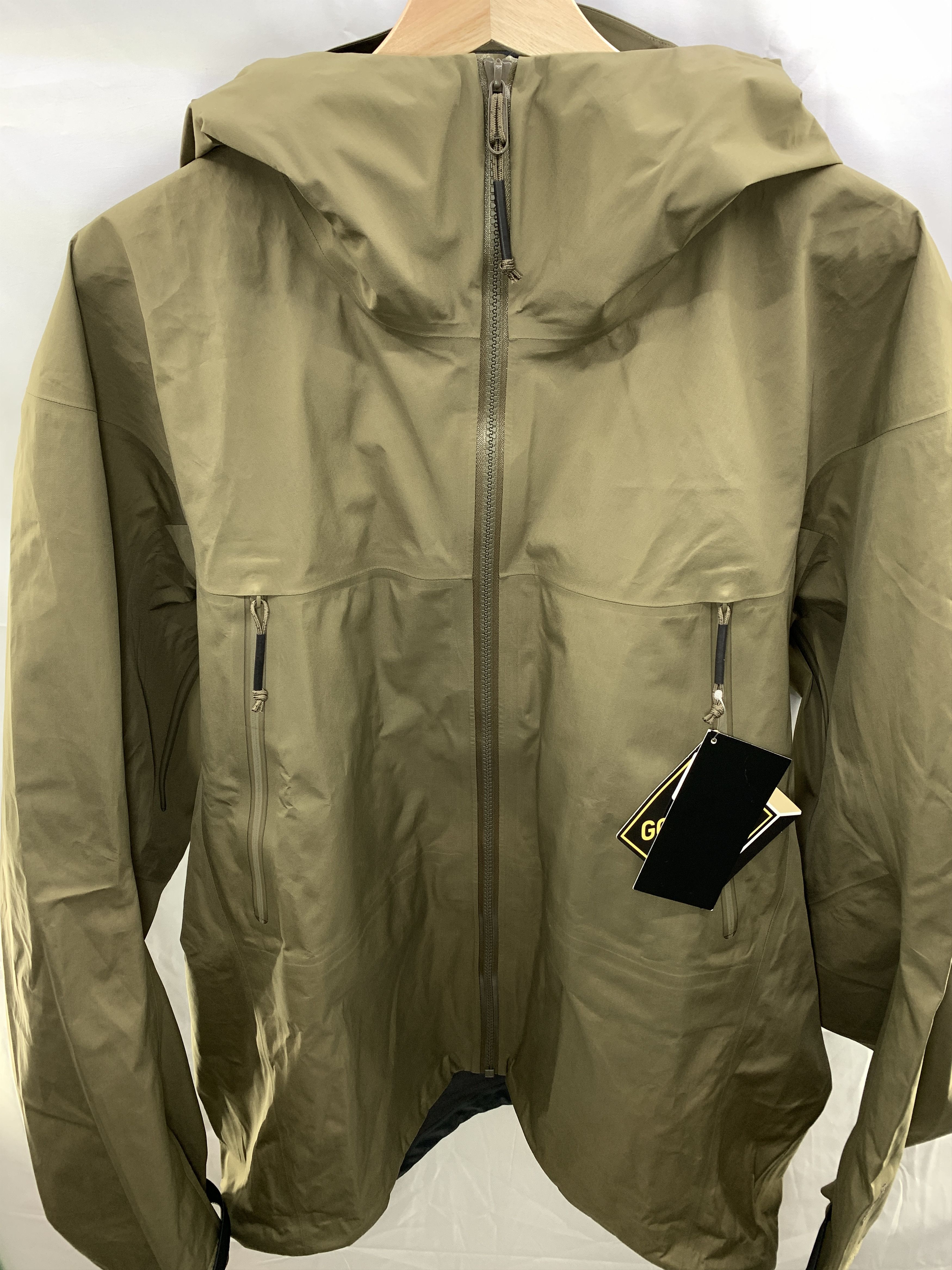Arc'teryx ARCTERYX LEAF Alpha LT Gen 2 Crocodile Gore Tex Jacket | Grailed