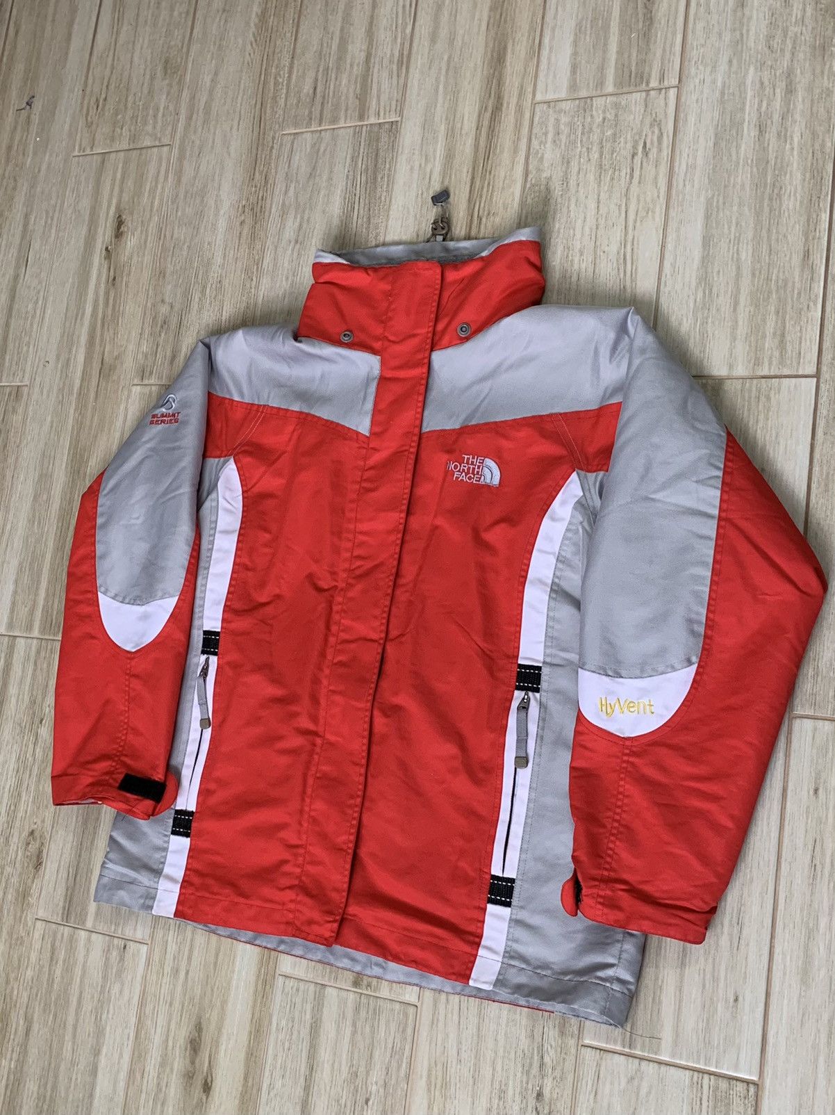 Outdoor Life × Streetwear × The North Face The North Face Outdoor Life × Streetwear × The North Face The North Face