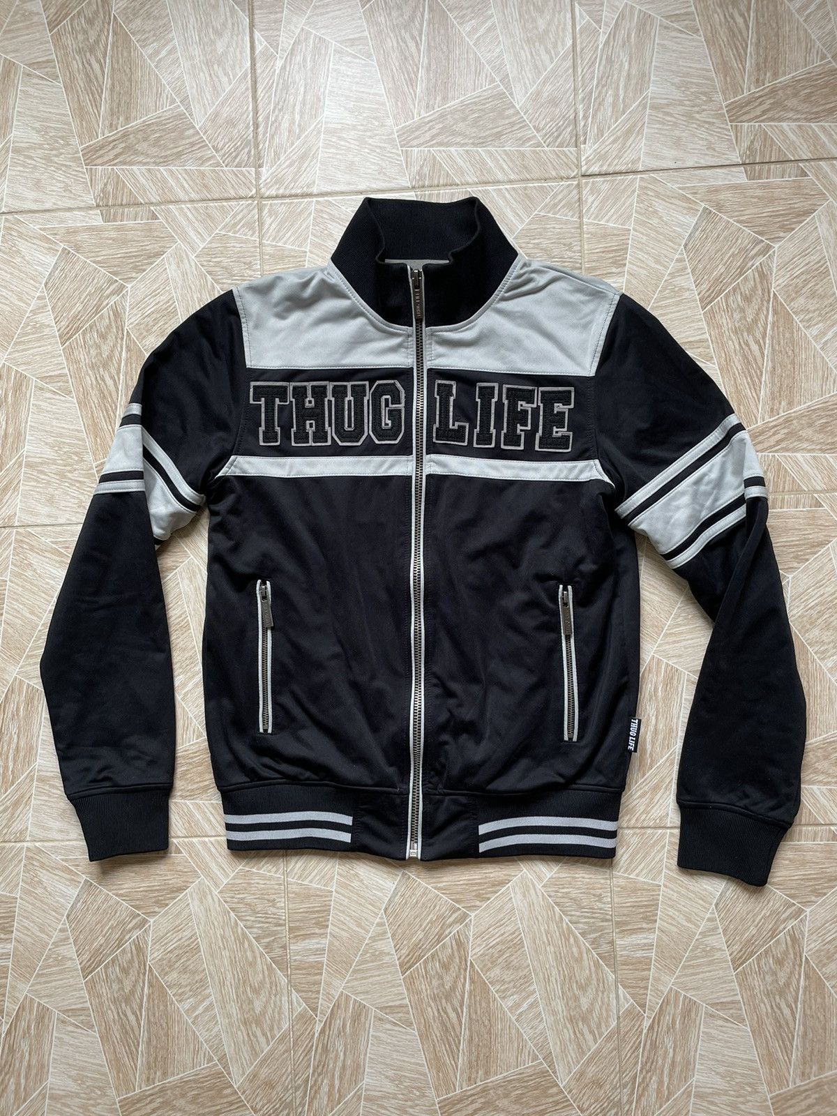 Streetwear × Vintage Rare Y2K Rap Vintage 2Pac Thug Life Big Logo Track ...