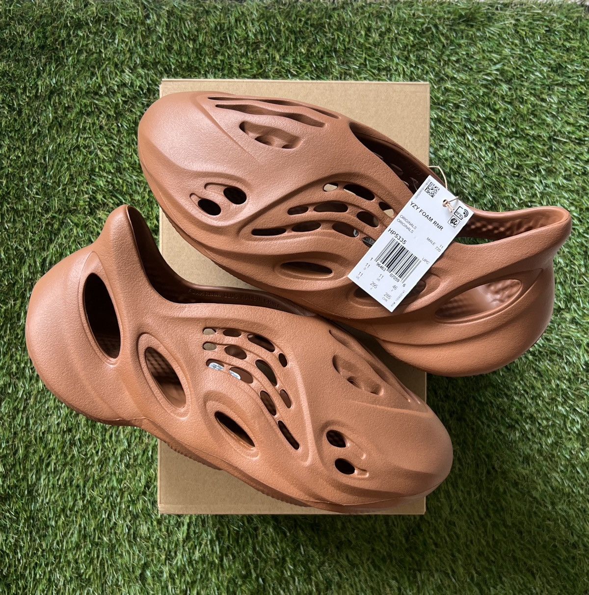 Adidas adidas Yeezy Foam Runner ‘Red Clay’ Size 11 BRAND NEW | Grailed