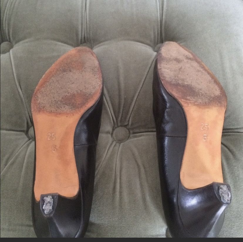 Vintage Bally Vintage 80's VERY RARE Pumps Heels 7 | Grailed