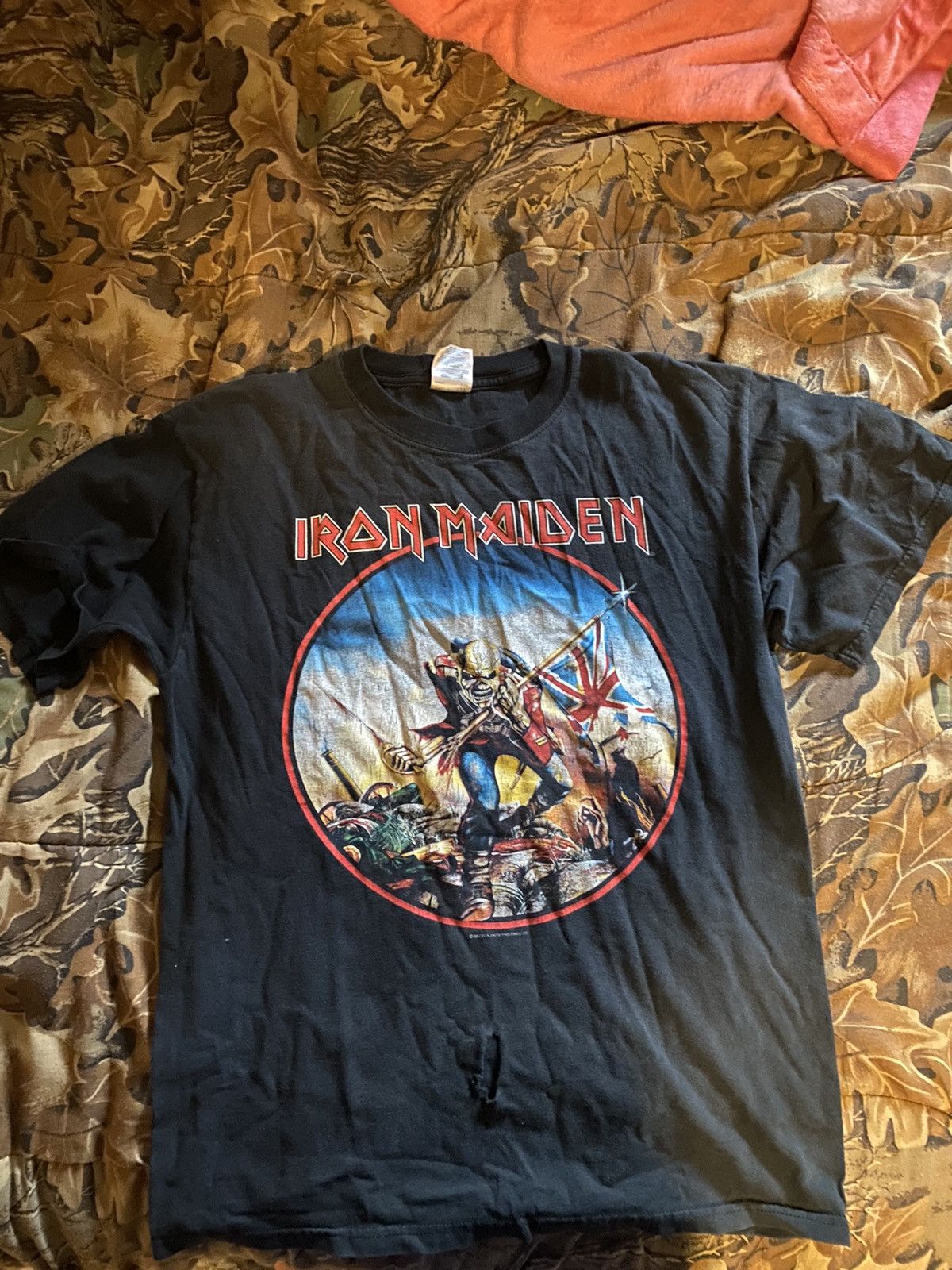 Band Tees × Gildan × Rock T Shirt Iron Maiden The trooper album shirt ...