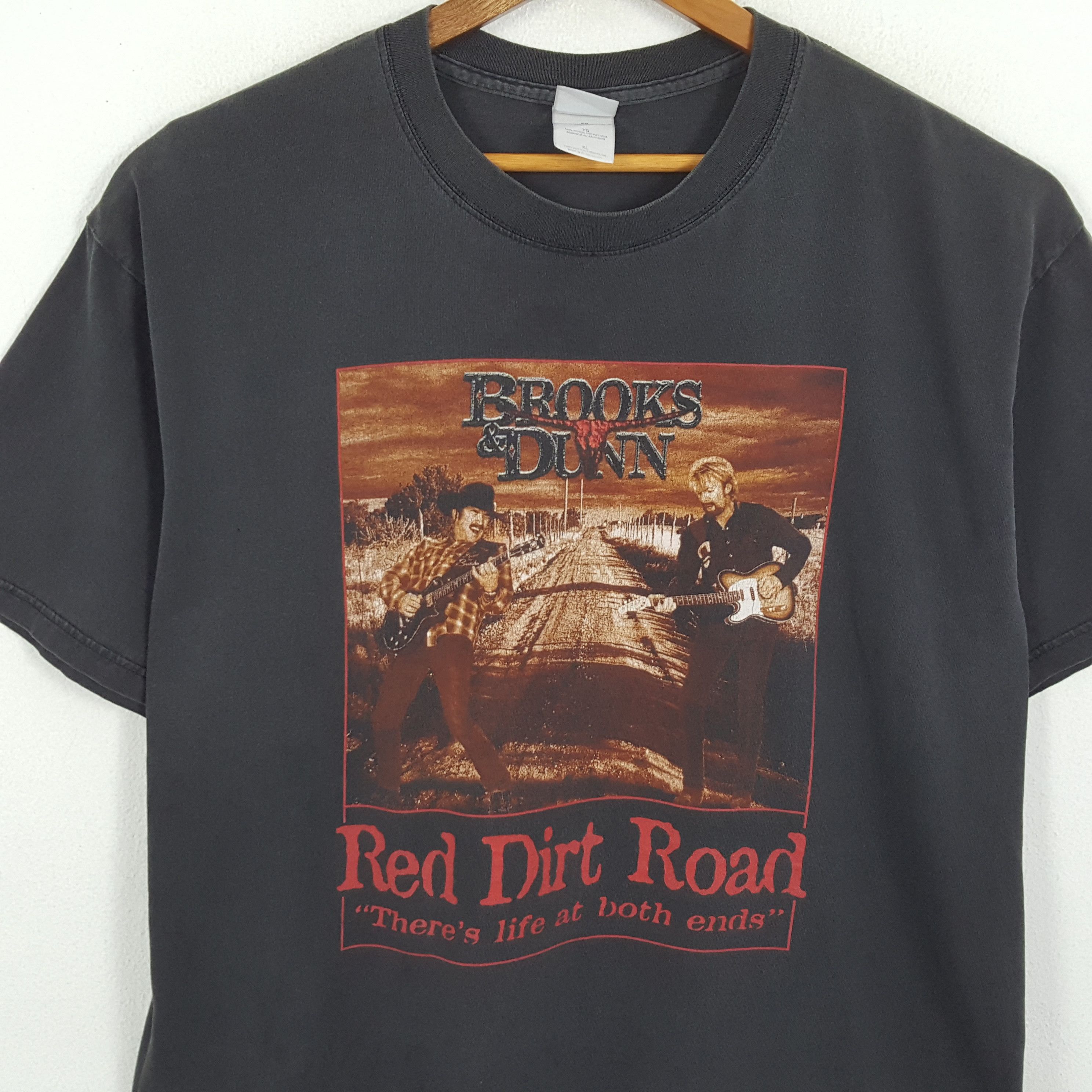 Band Tees × Vintage Vintage BROOKS AND DUNN American Country Singer T ...