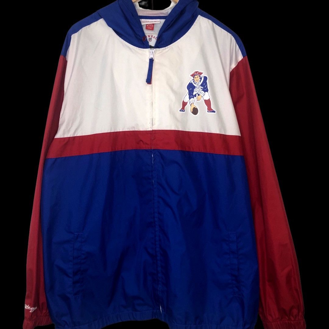 Mitchell & Ness × NFL Mitchell & Ness New England Patriots Throwback ...
