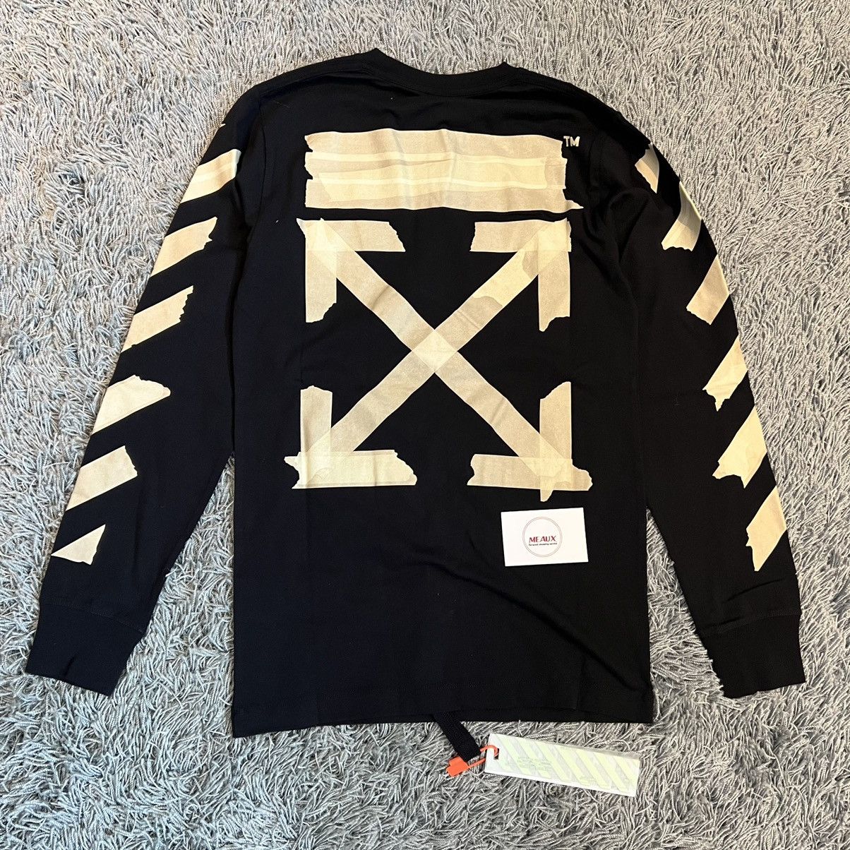 Off-White Off-White longsleeve XS t-shirt tee t tape bnwt Off-White Off-White longsleeve XS t-shirt tee t tape bnwt