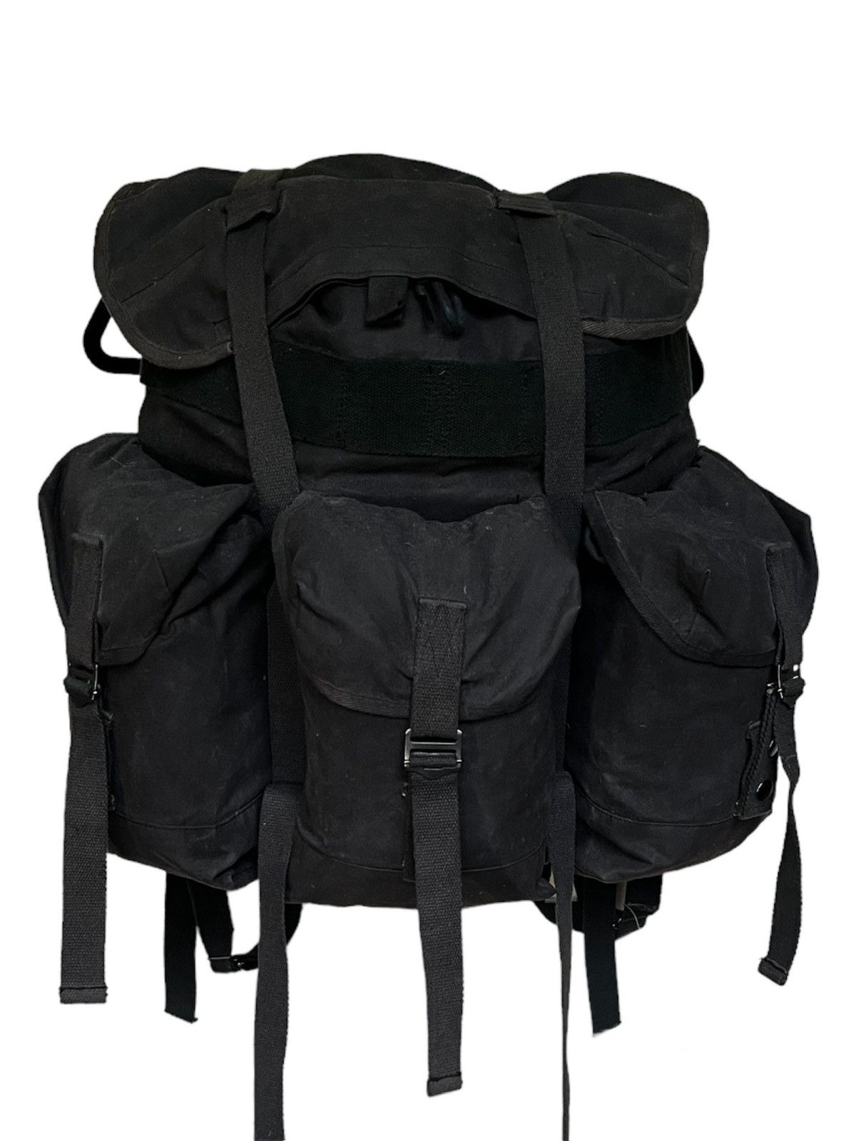 Nom De Guerre Nom de Guerre Black Oversized Military Paratrooper ...