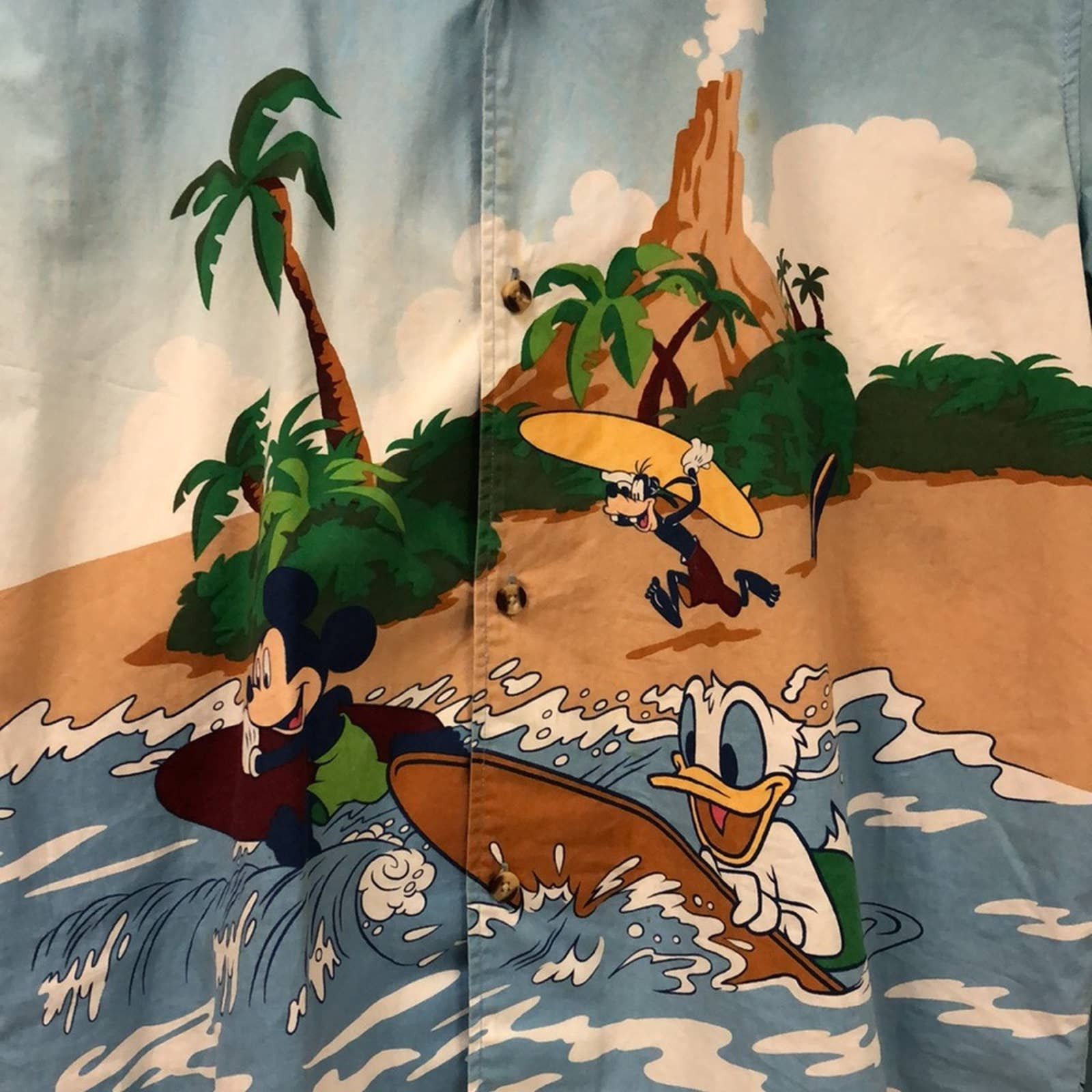 Disney RARE Disney Mickey Mouse Donald Hawaiian CAMP SHIRT M Hawaii ...