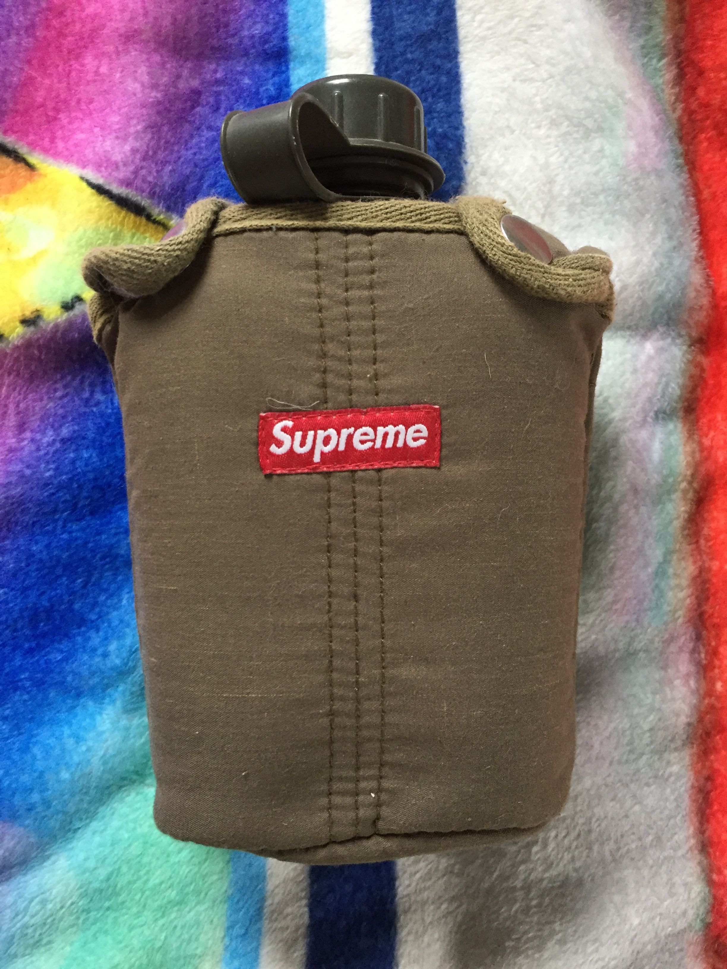 Supreme Water Canteen | Grailed