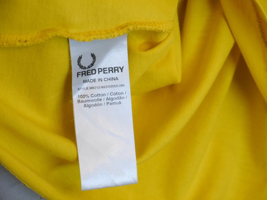 Fred Perry Fred Perry t-shirt with big logo | Grailed