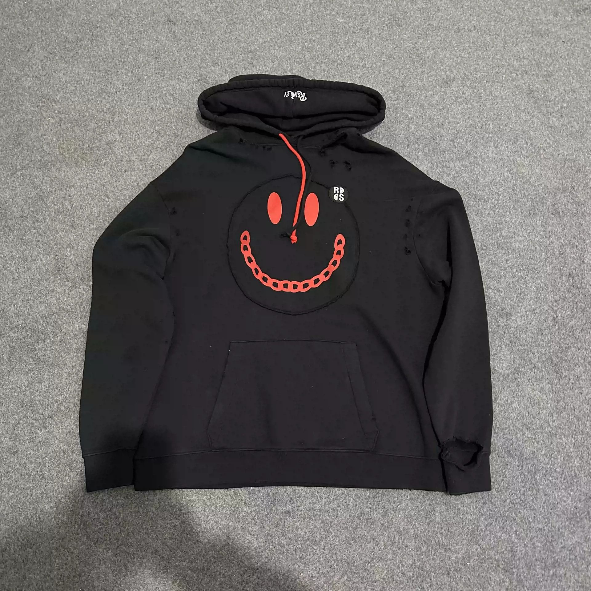 Raf Simons Raf simons smiley face co-branded sweatshirt | Grailed