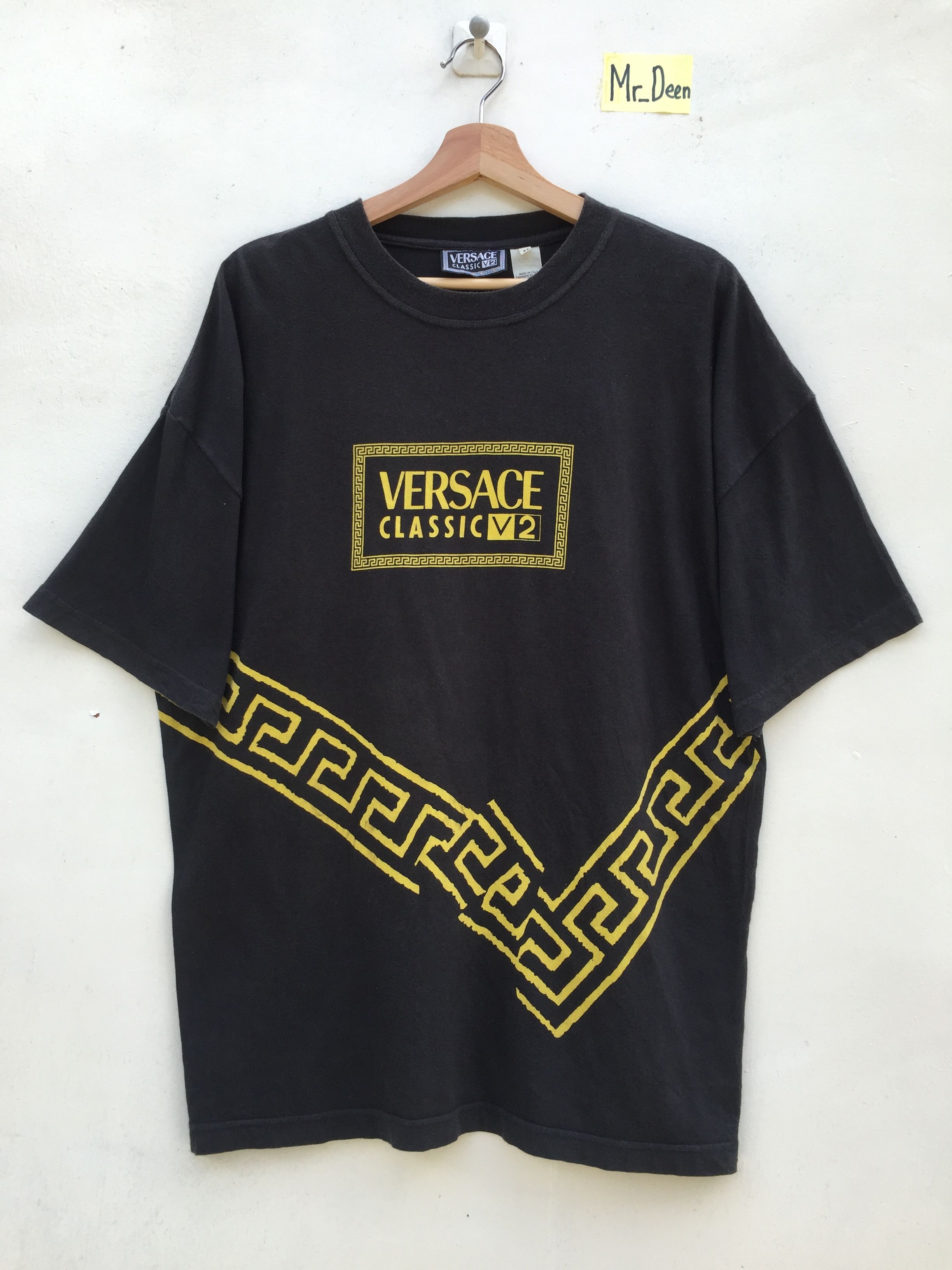 Vintage Vintage VERSACE CLASSIC V2 spell out nice design t-shirt | Grailed