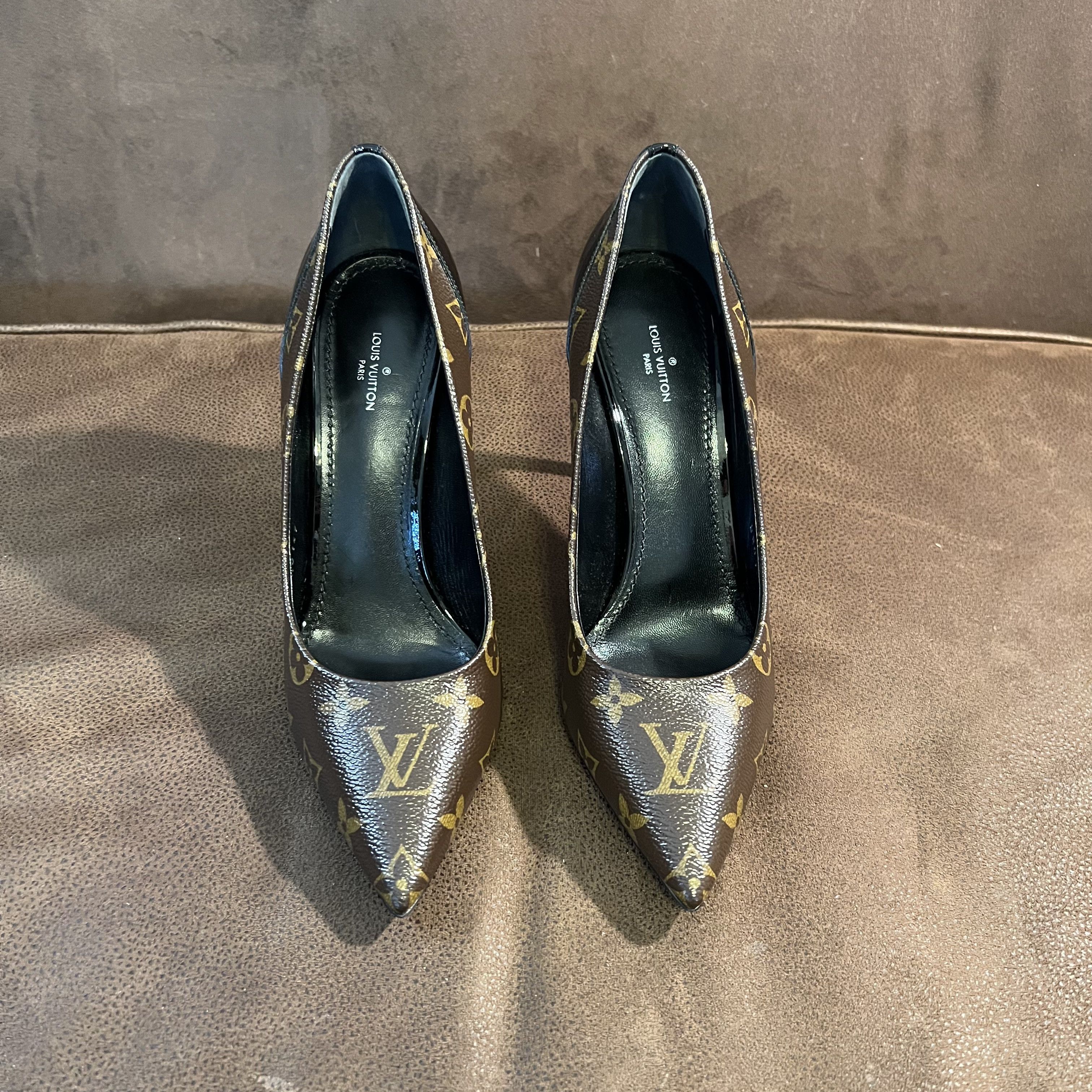 Louis Vuitton Louis Vuitton Cherie Pump Heels | Grailed