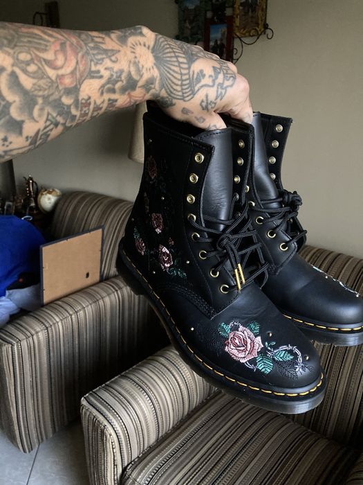 Vintage Barbed wire rose doc martens | Grailed