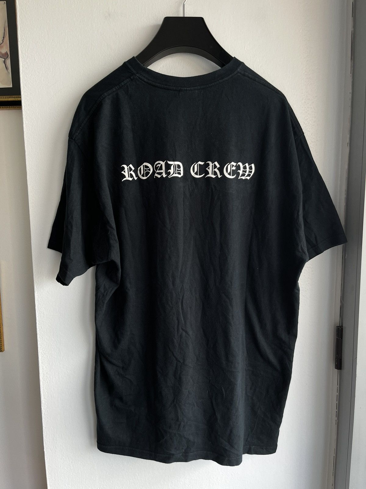 Vintage Vintage 2000s Old English Font Oversized Black Blank Shirt ...