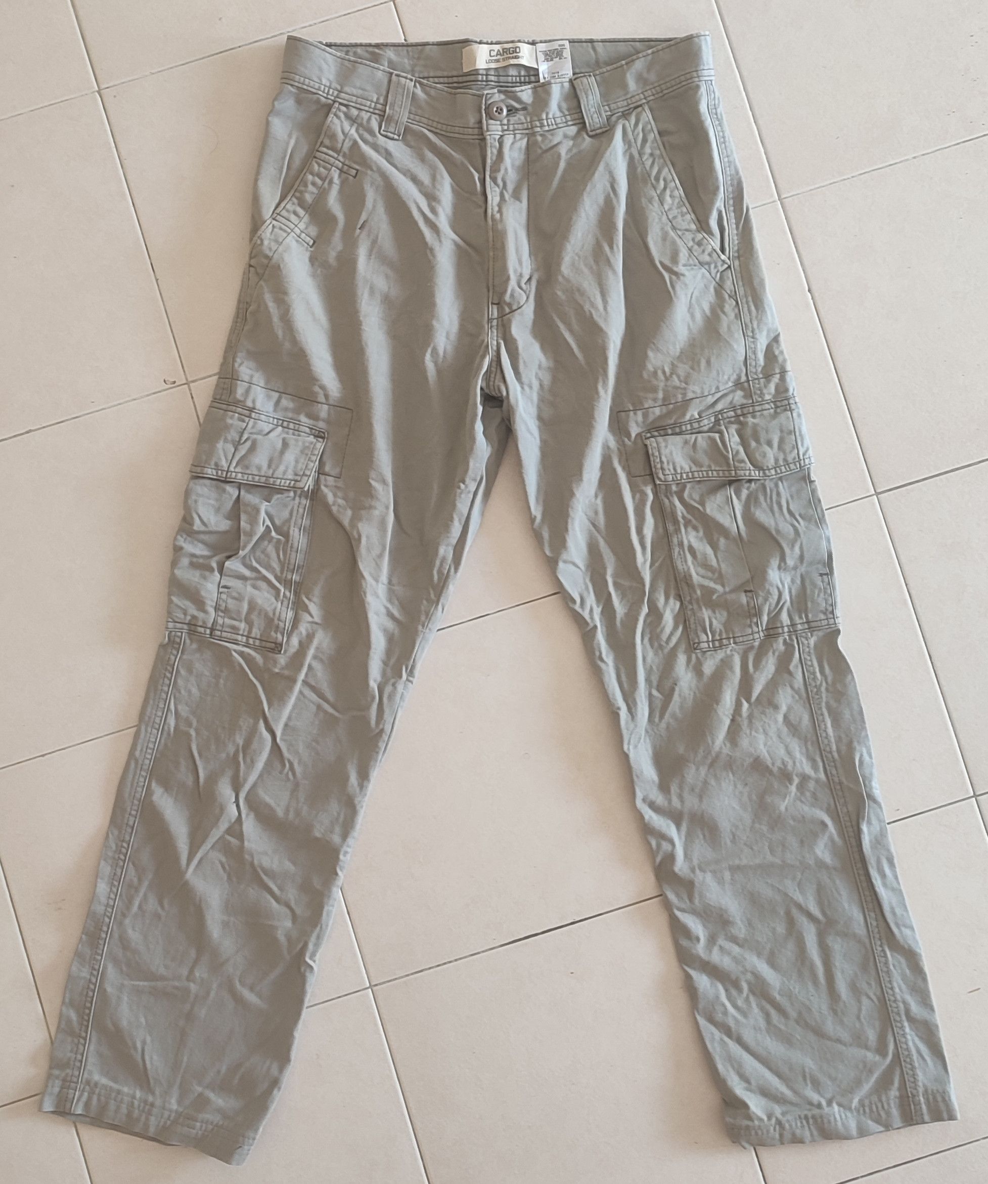 Japanese Brand × Levi's × Vintage 💥DEFECTED💥 Levi's Cargo pants Vintage ...